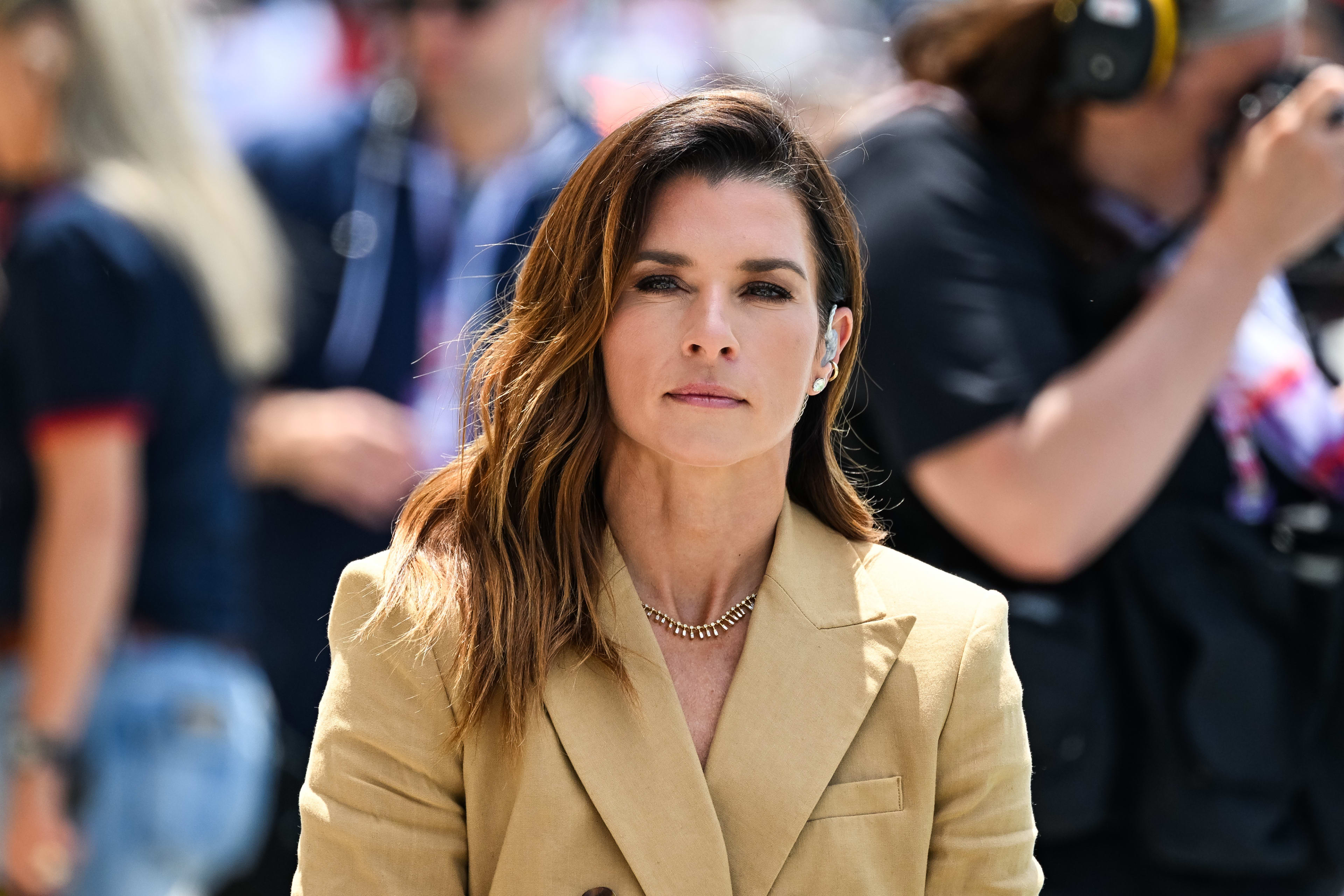 'World's Hottest Track Star' Turns Heads In Jaw-Dropping Photoshoot ...