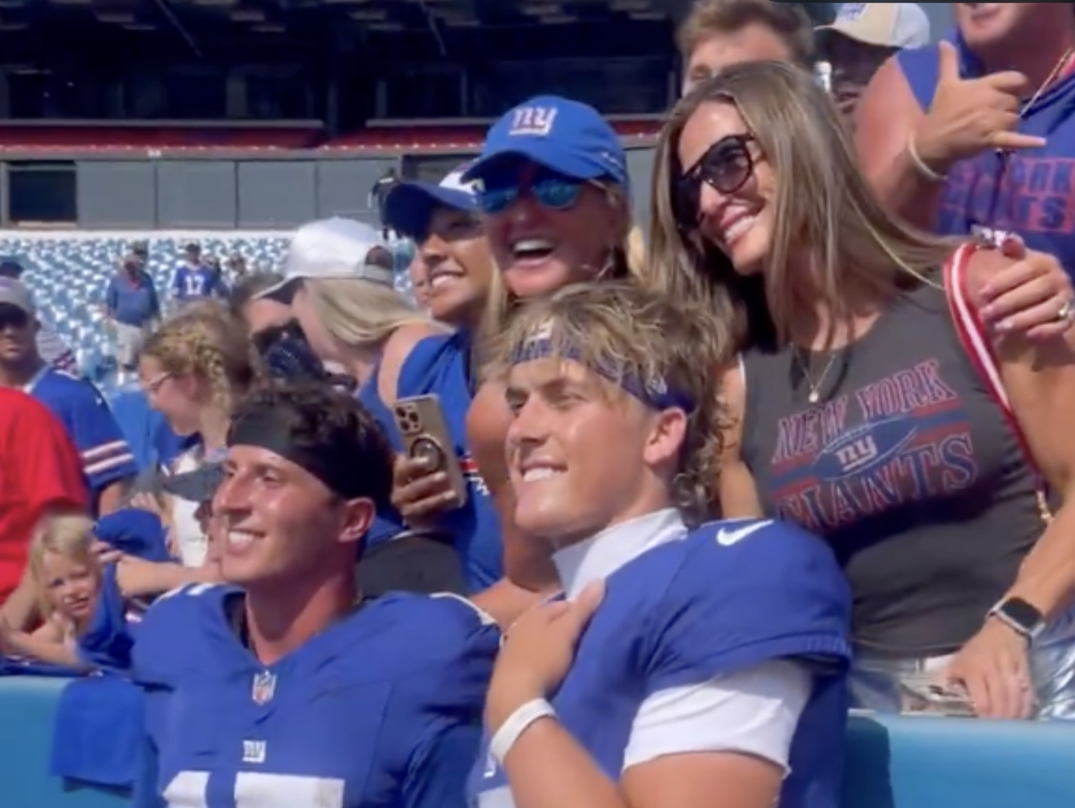 Jaxson Dart's Mom Goes Viral During Son's Big Day Sunday - The Spun