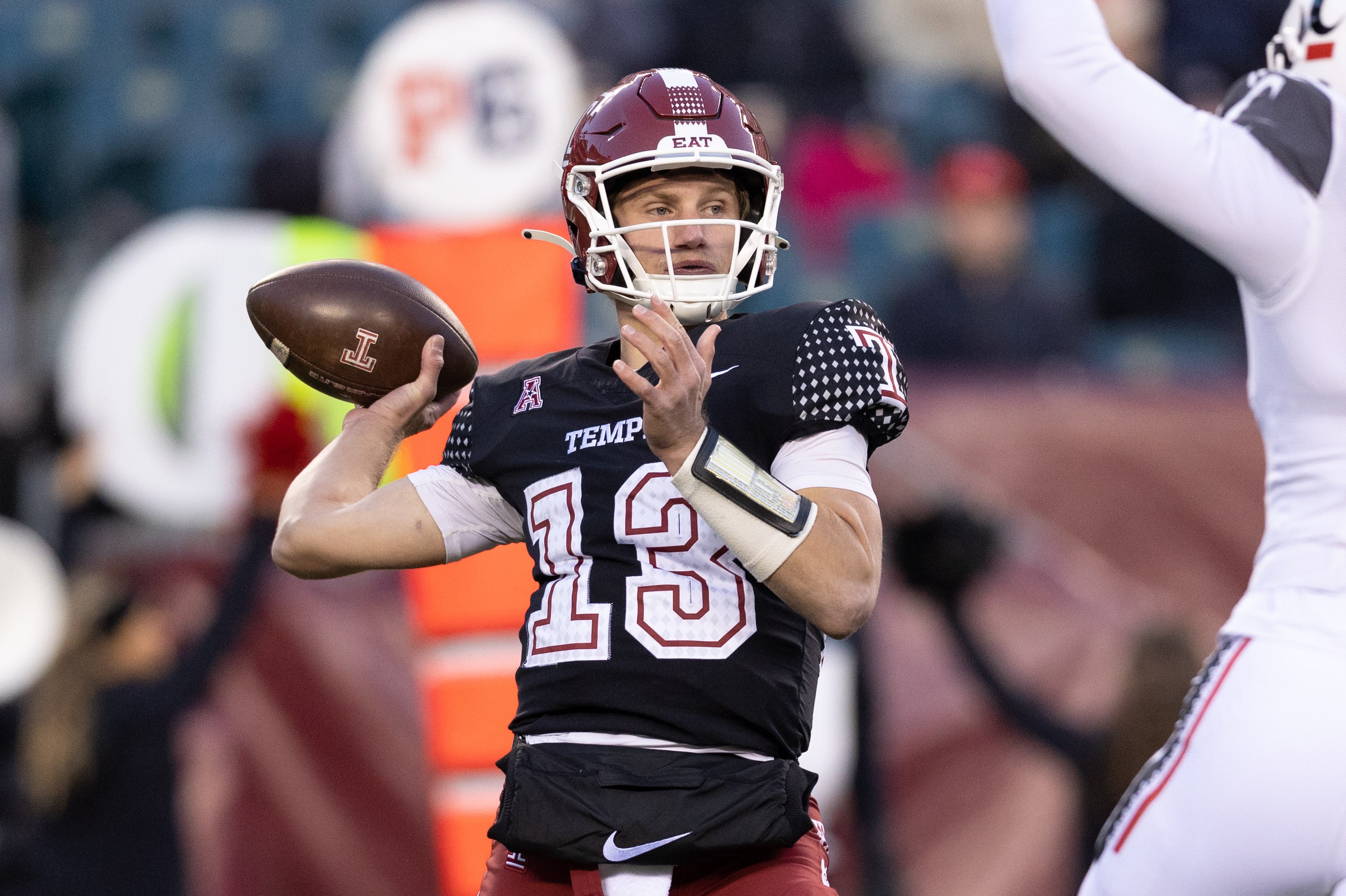 Congratulations Are Pouring In For Legendary NFL Star Kurt Warner - The Spun