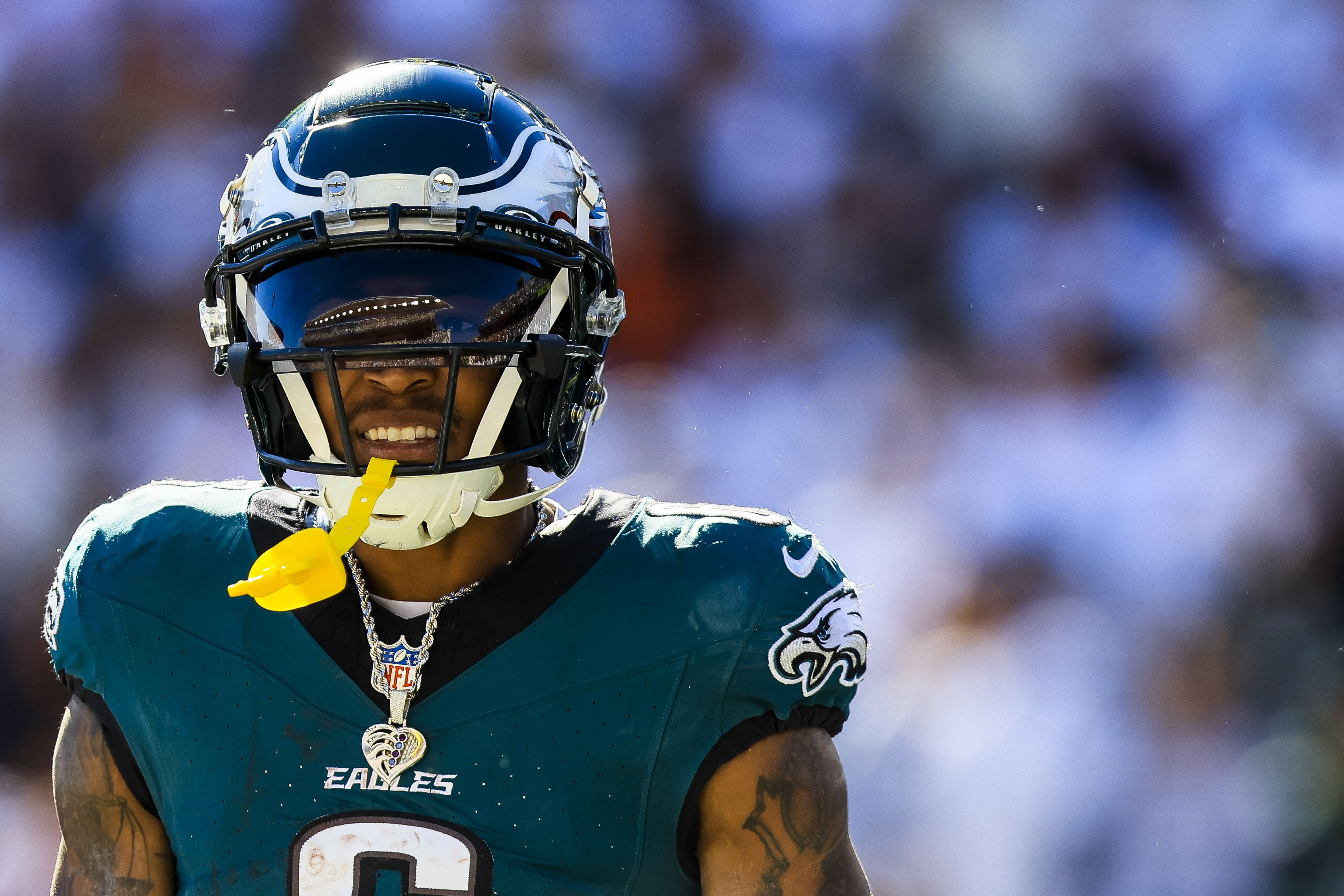 DeVonta Smith's Fiancée Is Going Viral For Heartwarming Reason - The Spun