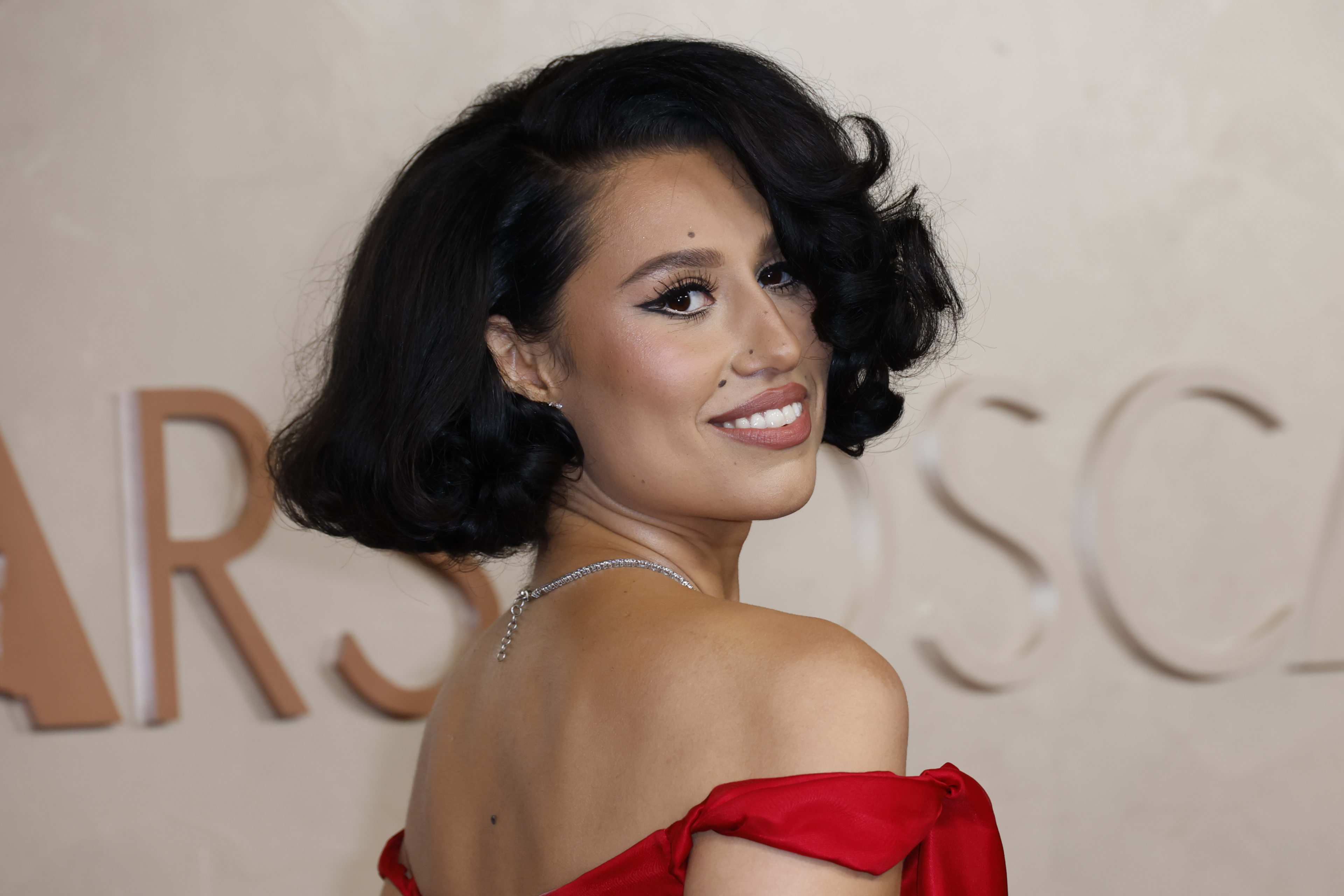 NFL Picks Halftime Performer For Week 5 Game In London - The Spun