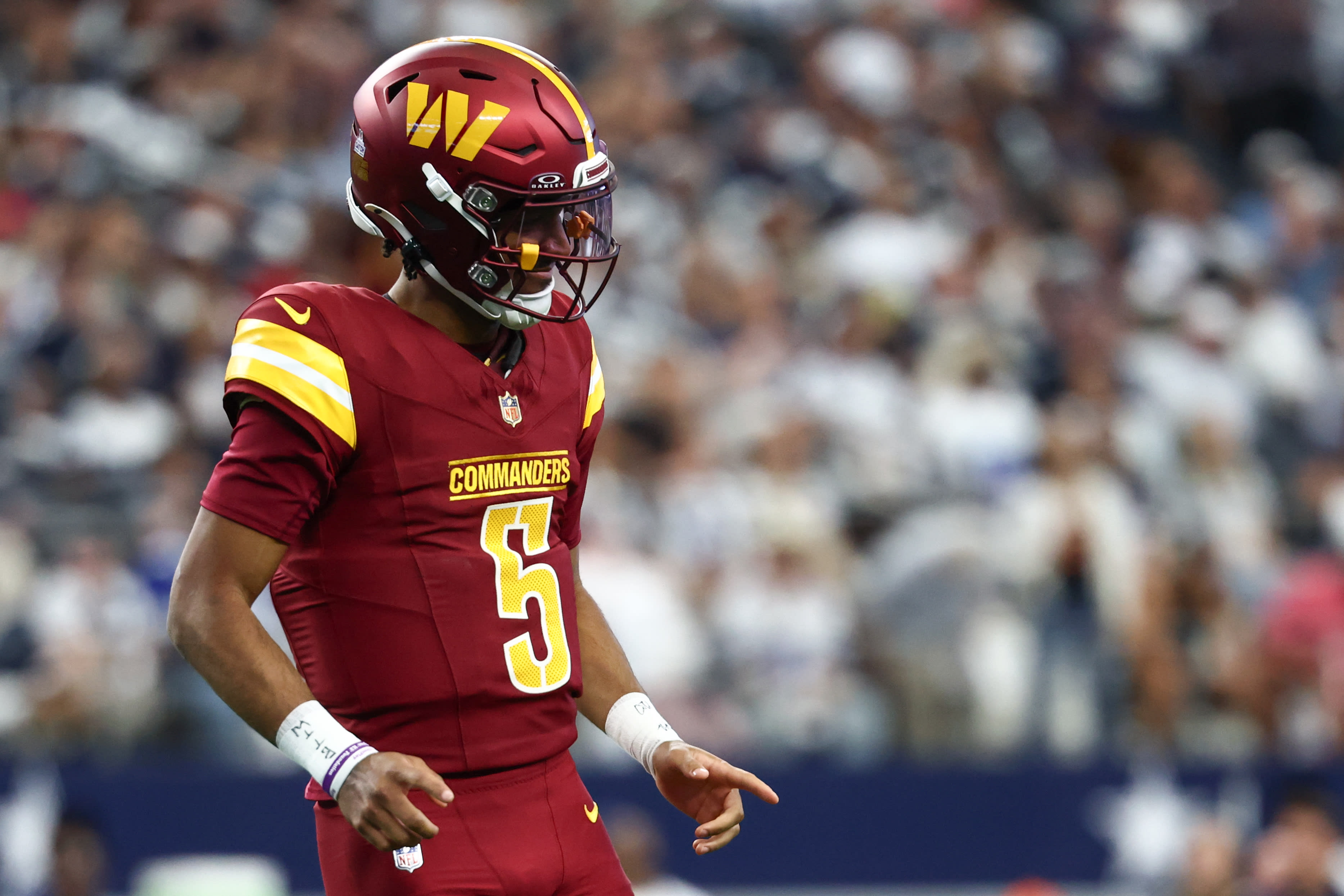 Commanders Oust Two Coaches After Disappointing 2025 Season - The Spun