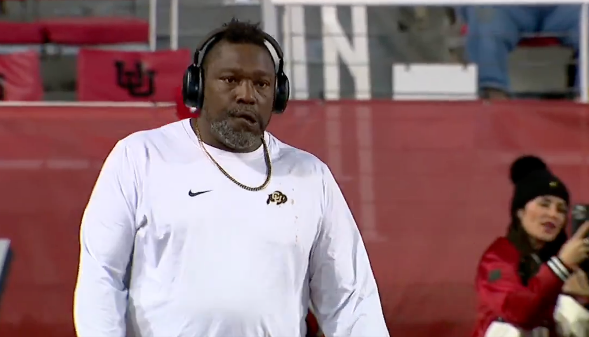 Deion Sanders Assistant Blasted For 'Disrespectful' Pregame Move - The Spun