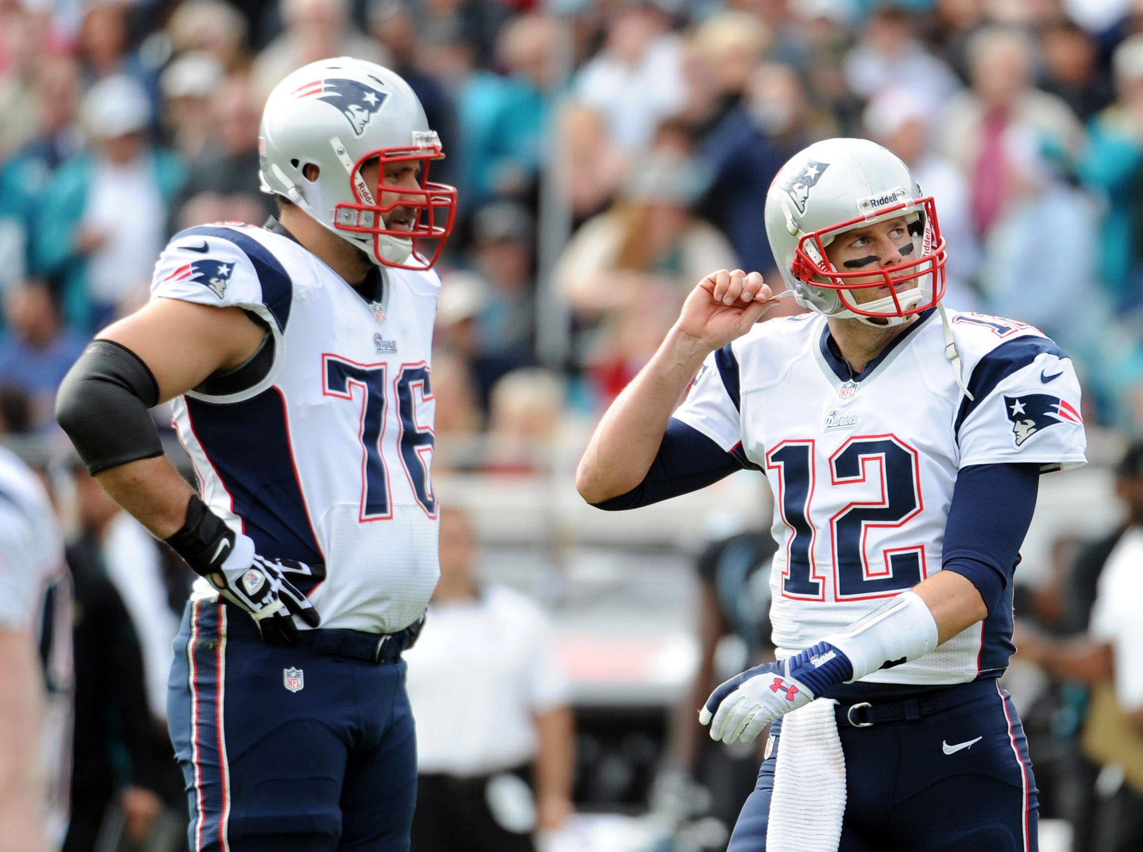 Former NFL Player Lost Almost 100 Pounds In Just 9 Months - The Spun