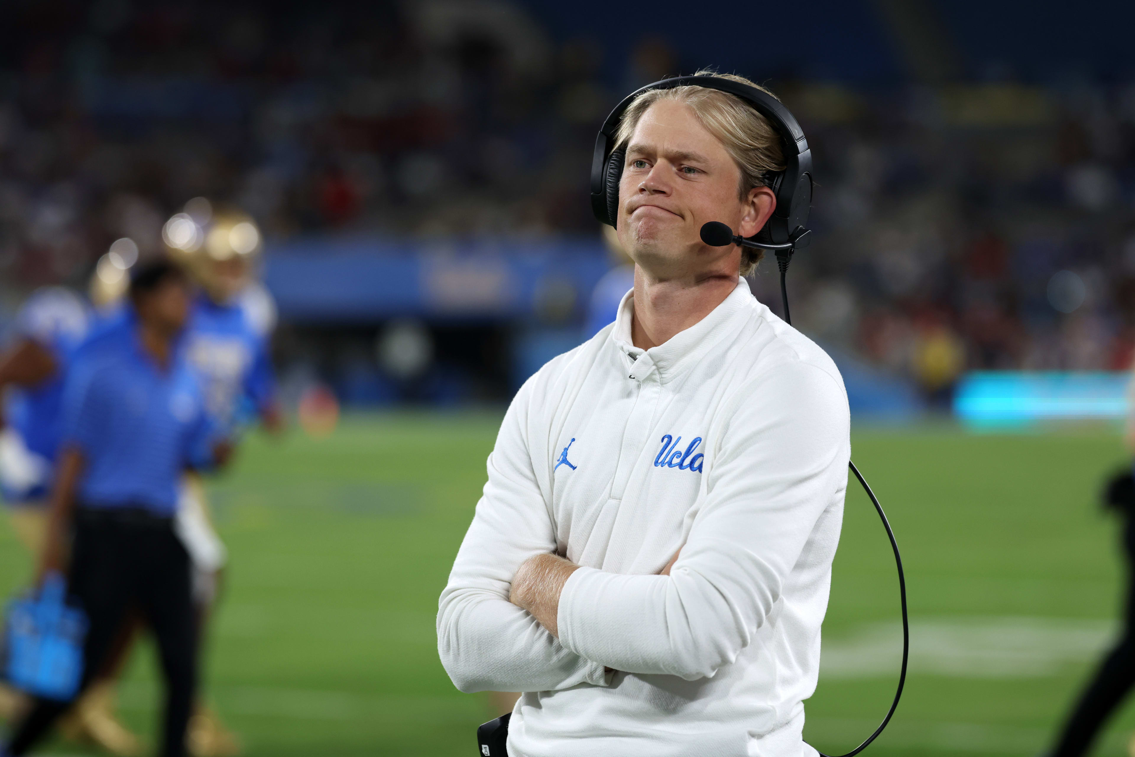 Wife Of UCLA Playcaller Jerry Neuheisel Stuns After Penn State Win ...