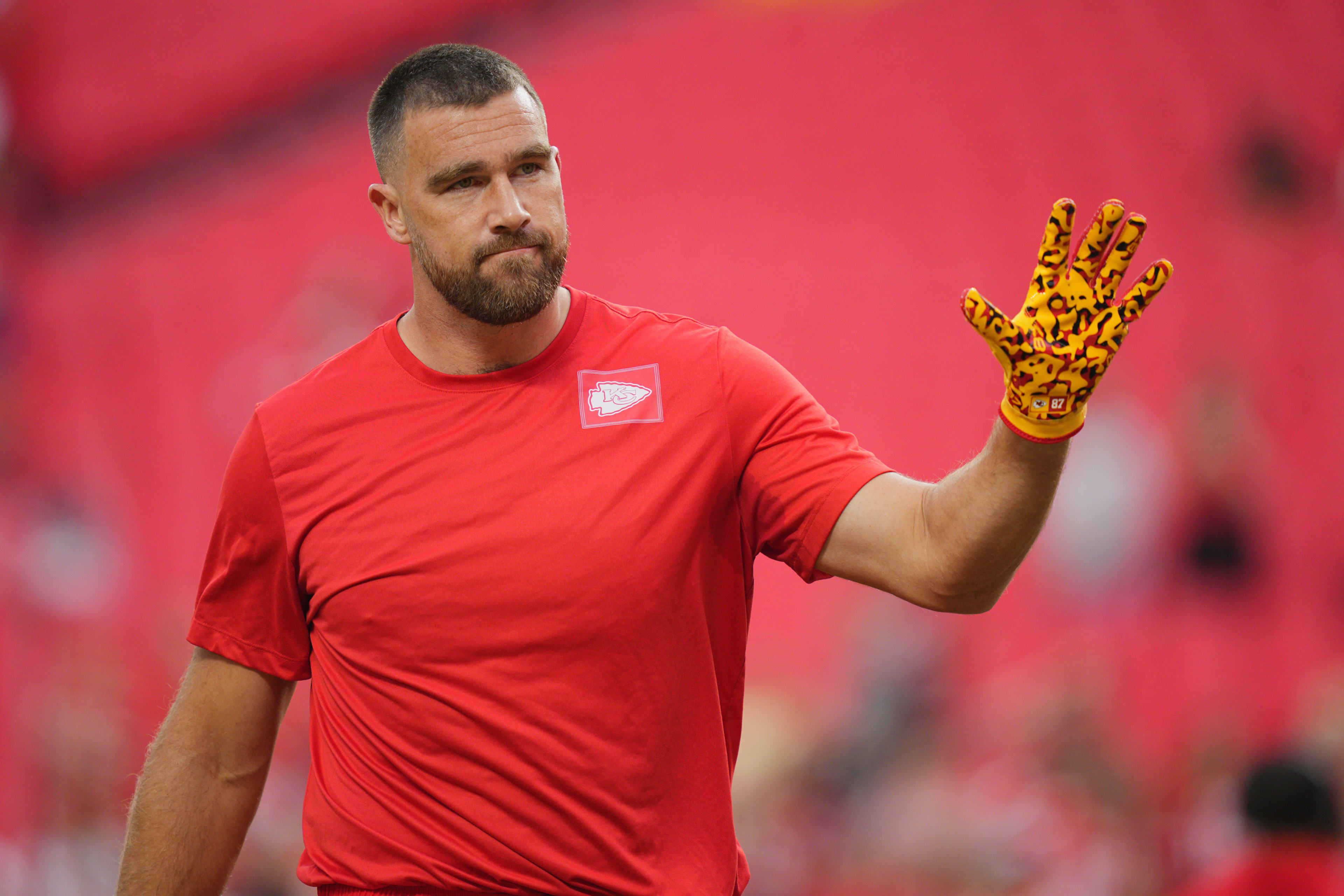 Travis Kelce Shows True Character With Taylor Swift Prenup Decision - The Spun