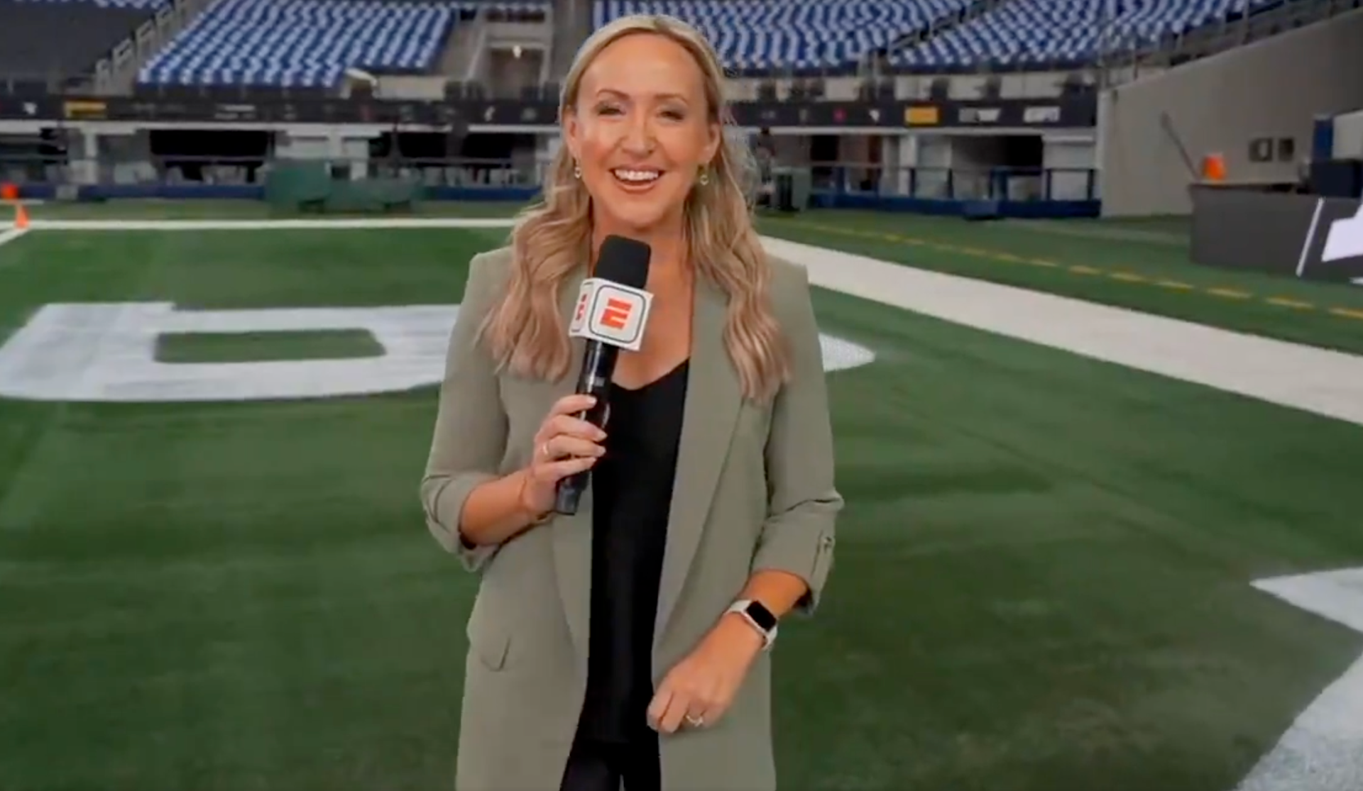 ESPN Sideline Reporter Fires Back At Criticism Over Her Appearance ...