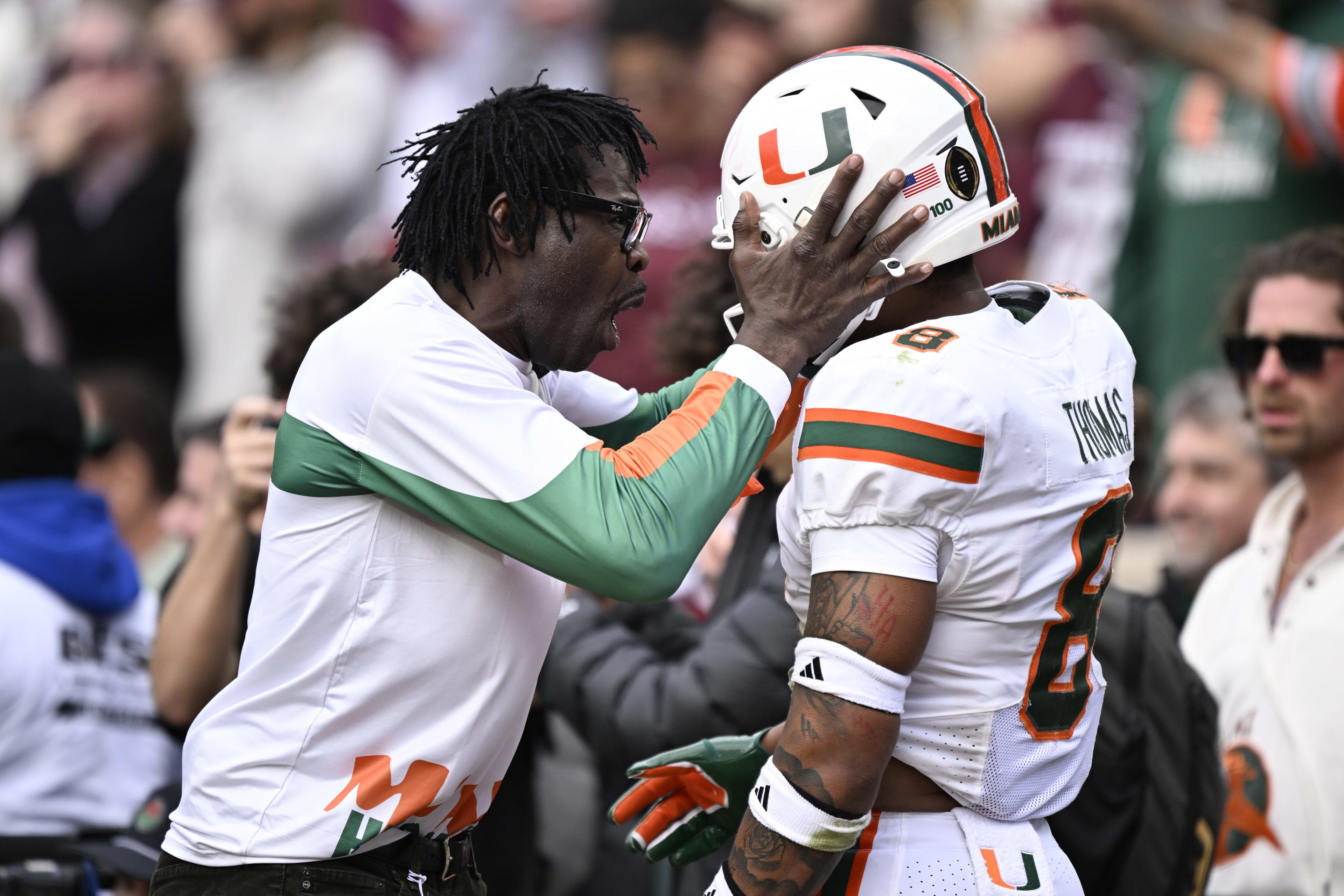 Michael Irvin Is Trending For His Behavior At The Cotton Bowl Tonight ...
