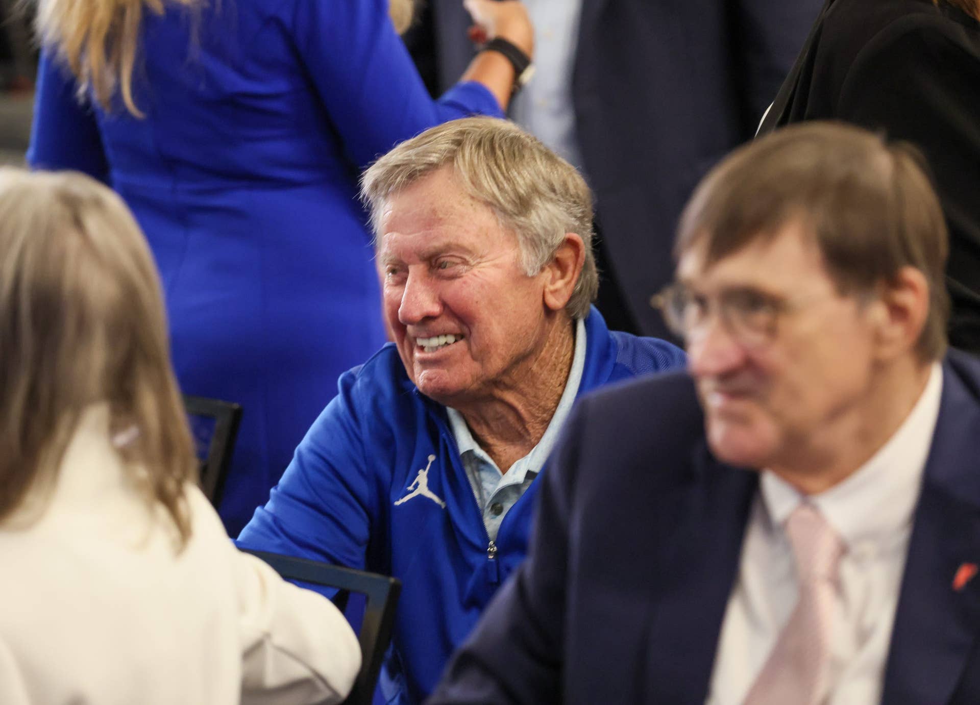 Steve Spurrier Reveals His 2025 Heisman Trophy Vote - Sort Of - The Spun