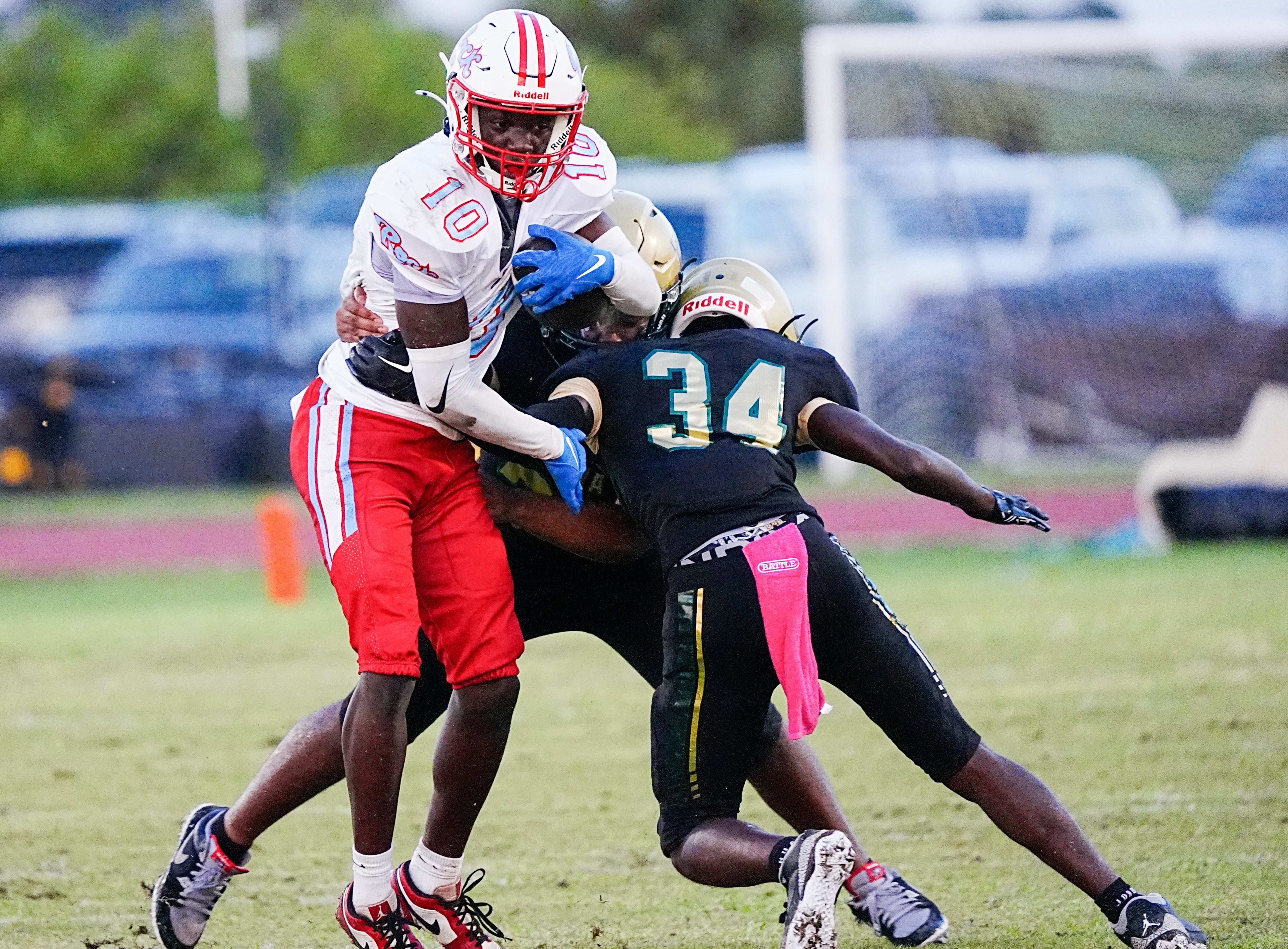 High School Football Star Dies In 'Horrific' Christmas Eve Crash - The Spun