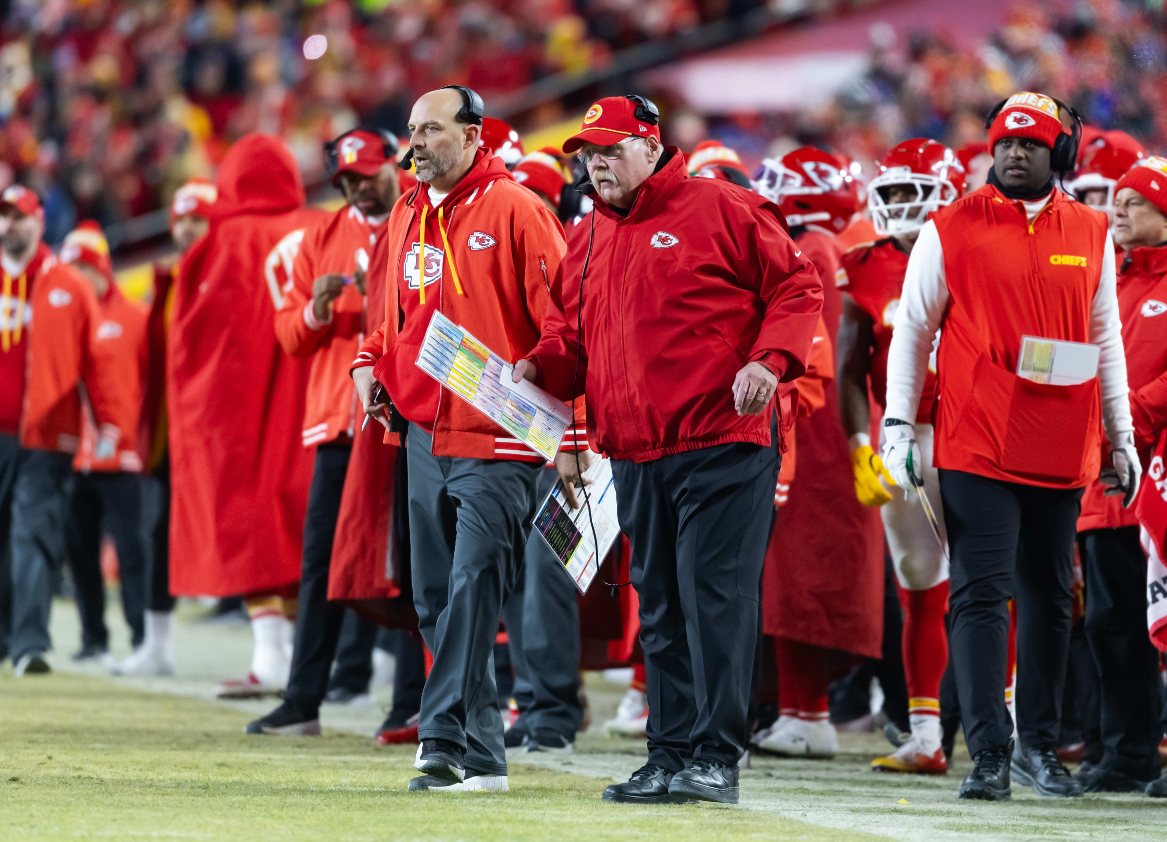 Andy Reid, Chiefs Bracing For Top Assistant Coach To Leave This ...