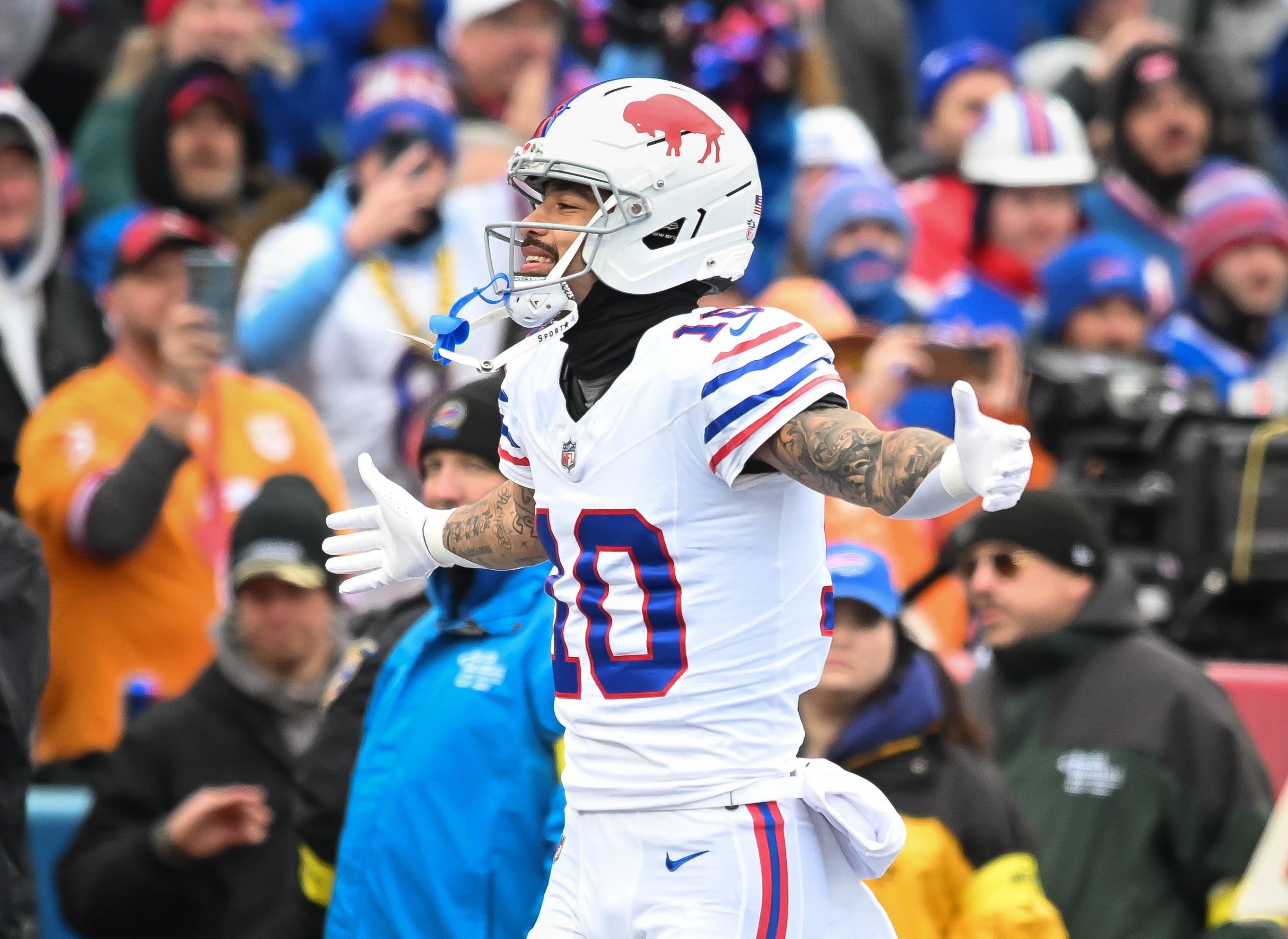 Khalil Shakir Talks Bills vs. Patriots, Where Josh Allen Ranks Among NFL Players - The Spun