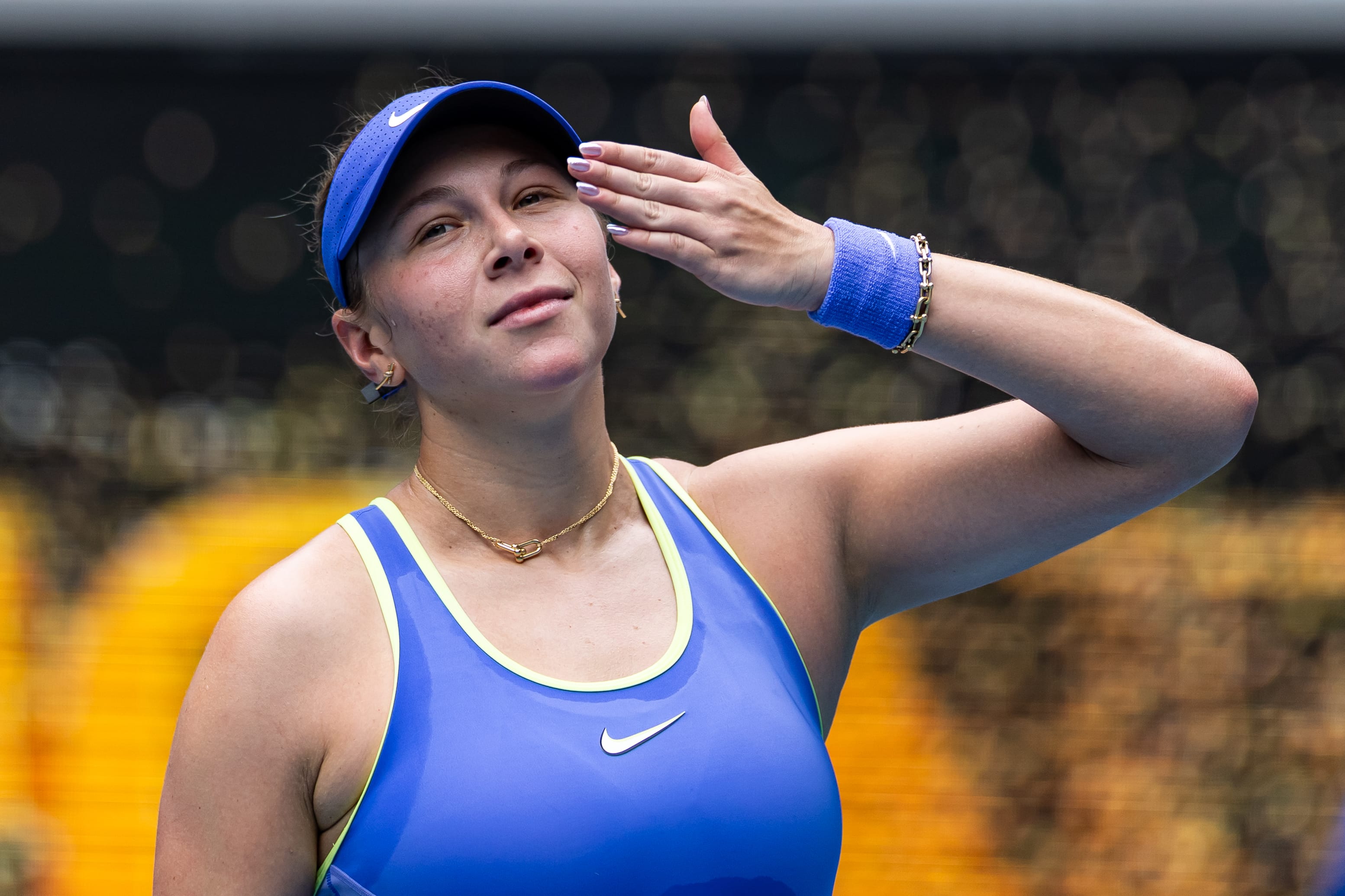 Reporter Blasted For 'Gross' Question To Tennis Star Amanda Anisimova ...