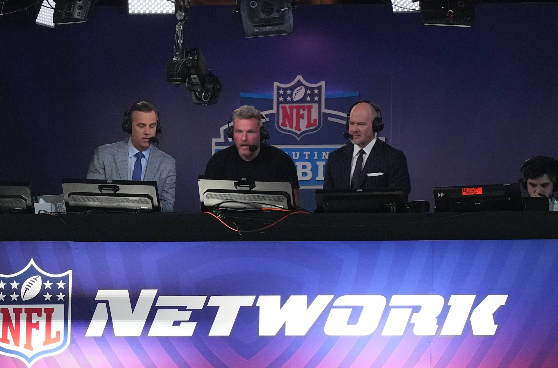 NFL Network Reporter Ian Rapoport's Future Is Uncertain - The Spun