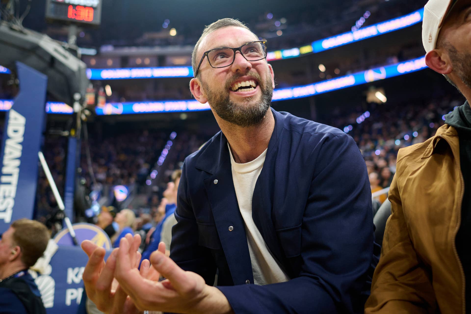 Former Colts Star Andrew Luck Looks 'Unrecognizable' At NBA Game - The Spun