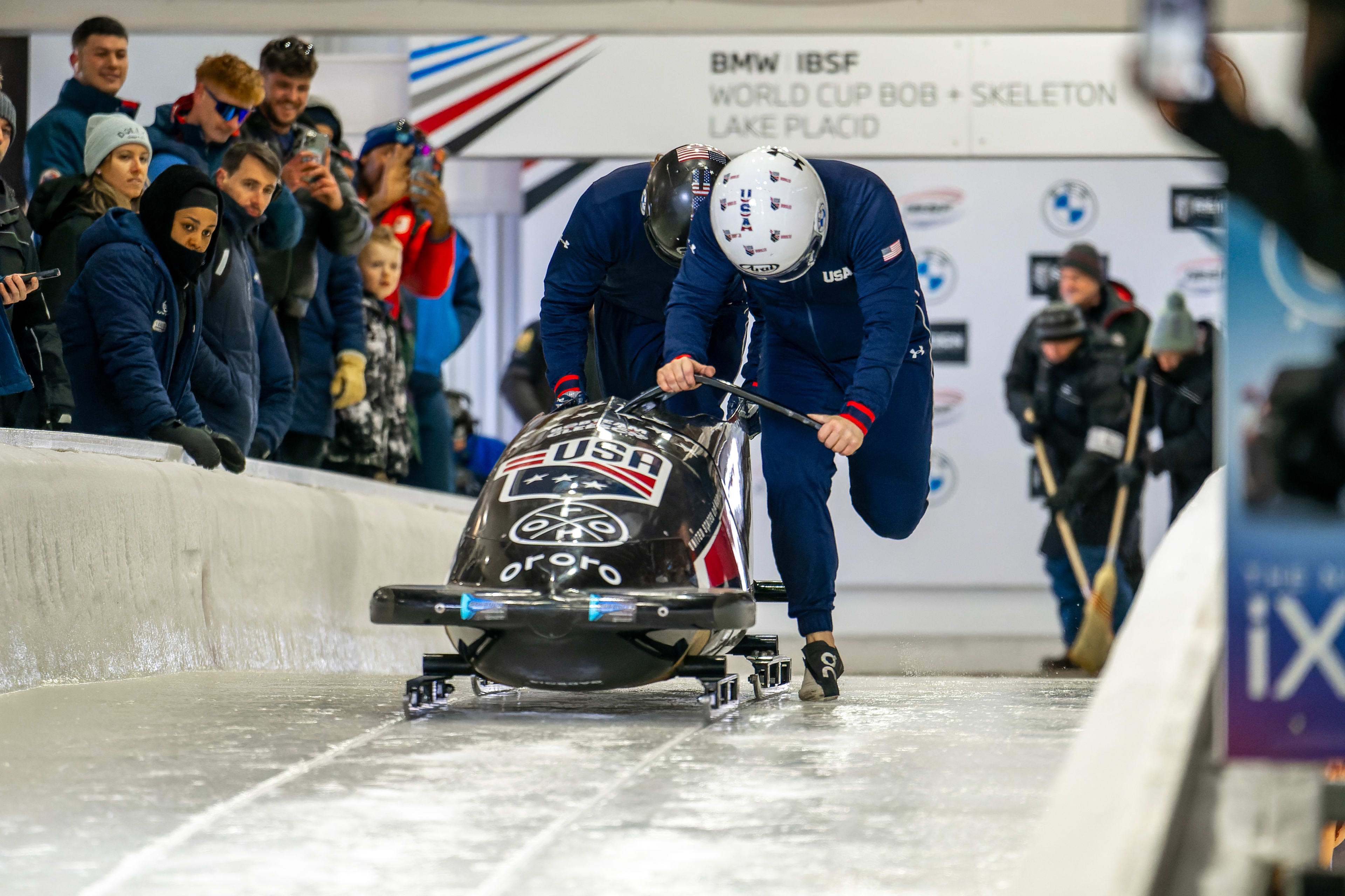 Video: USA Bobsledding Suffers 'Terrifying' Accident - The Spun
