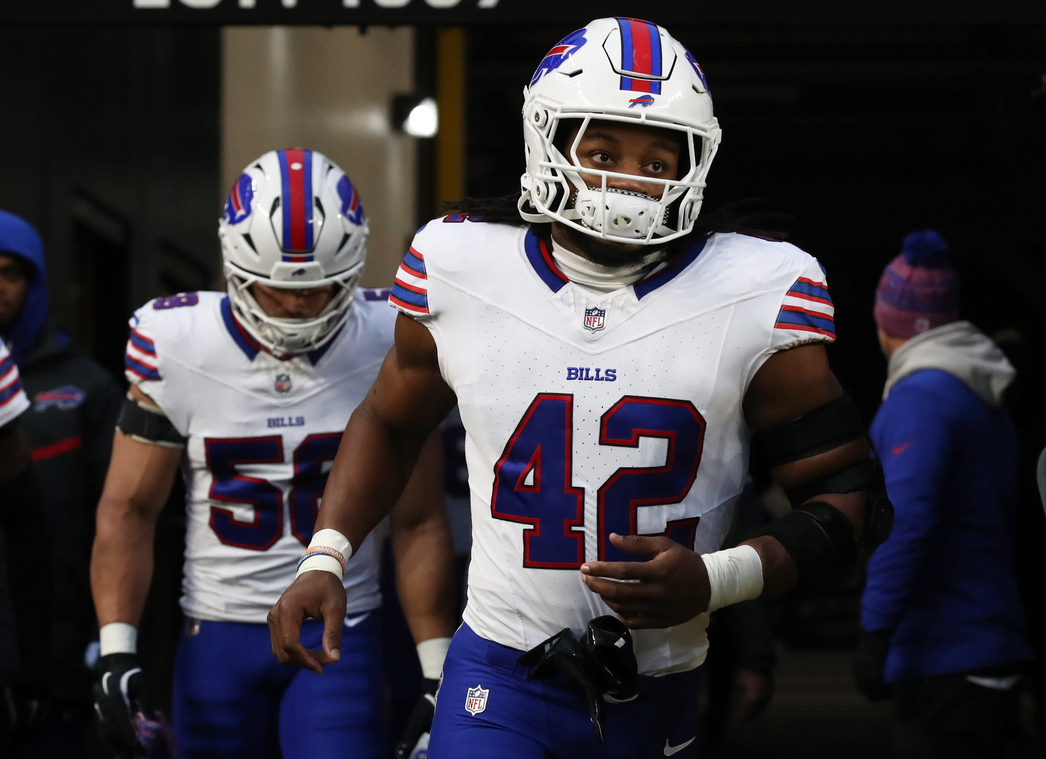 Prayers Pouring In For Bills Safety Dorian Williams - The Spun